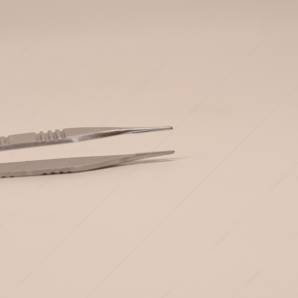 Adson Forceps Serrated (SS) – Farocare